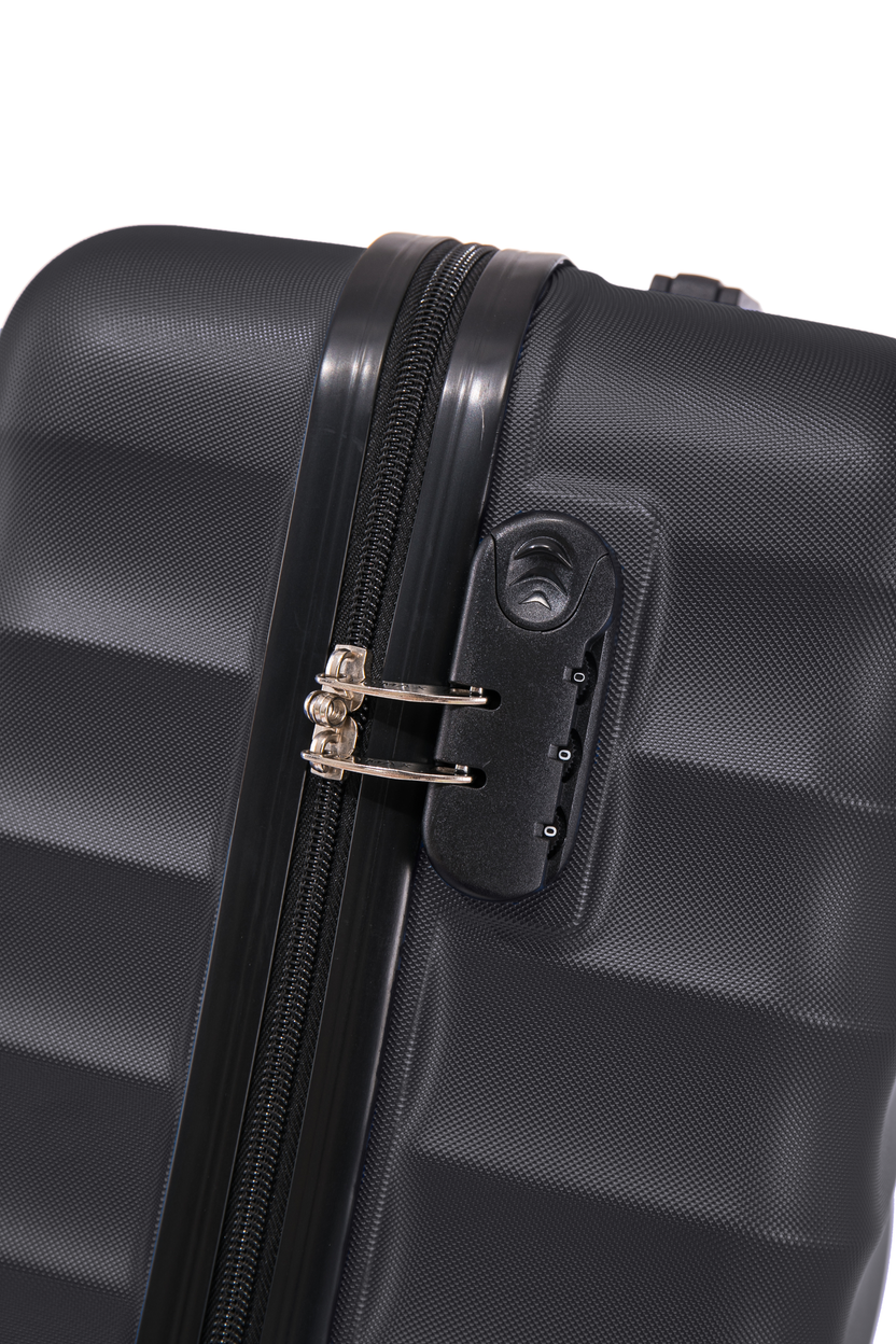 56x45x25 Cabin Suitcase - Flymax Oslo Glide 4 Wheel Super Lightweight ...